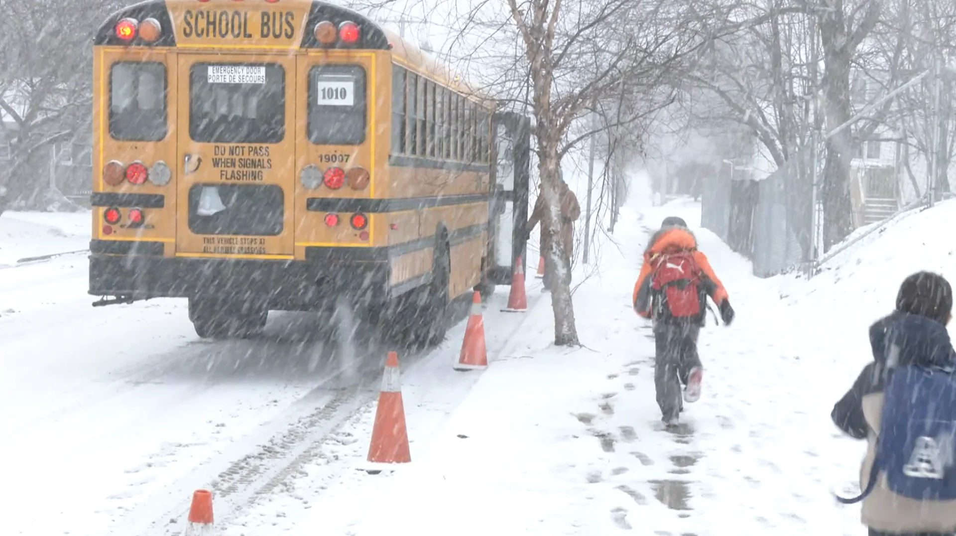 Fast-hitting storm prompts snowfall warnings over parts of Atlantic ...