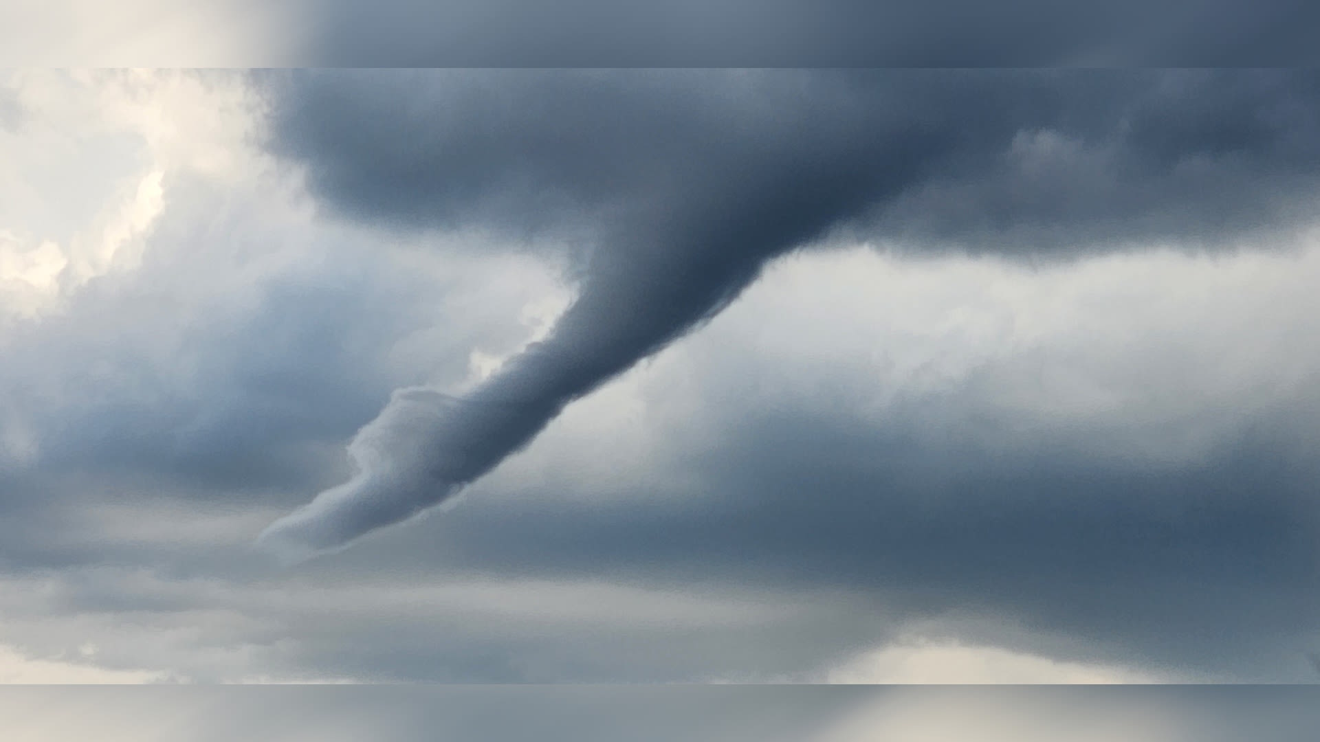 PHOTOS: Funnel cloud spotted over Brantford, Ont. on Saturday - The ...