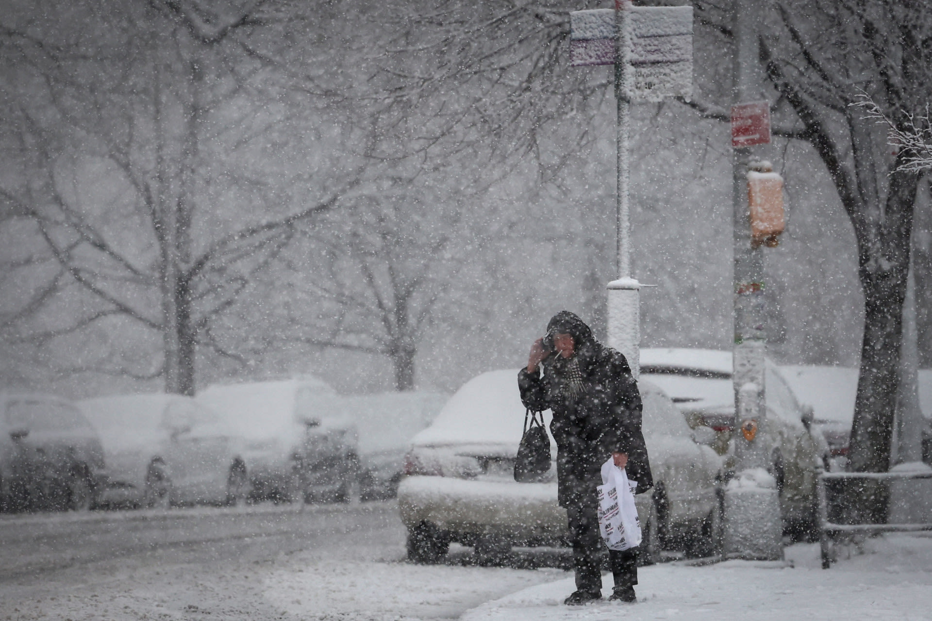 Une tempête hivernale paralyse cette ville - MétéoMédia