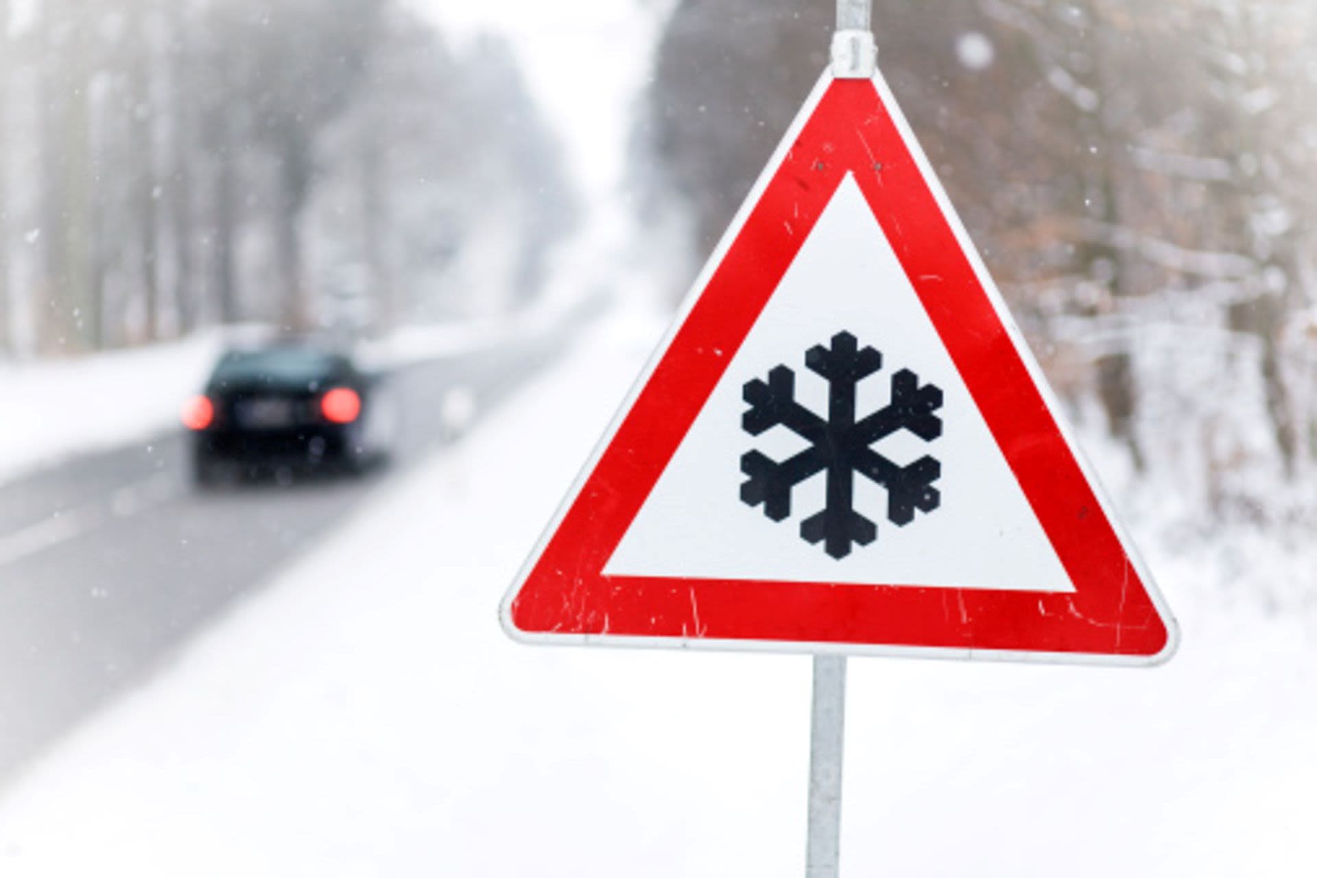 Travel issues likely on the Prairies as messy system brings snow, ice ...