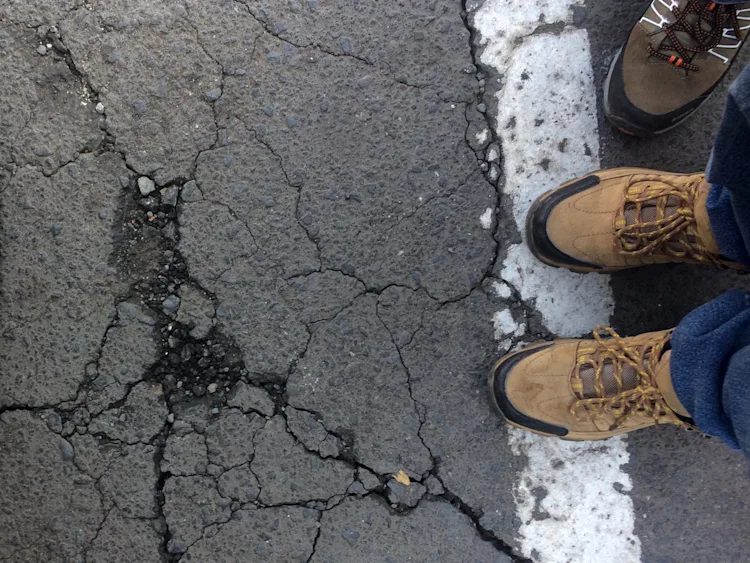How to safely react when an earthquake strikes - The Weather Network