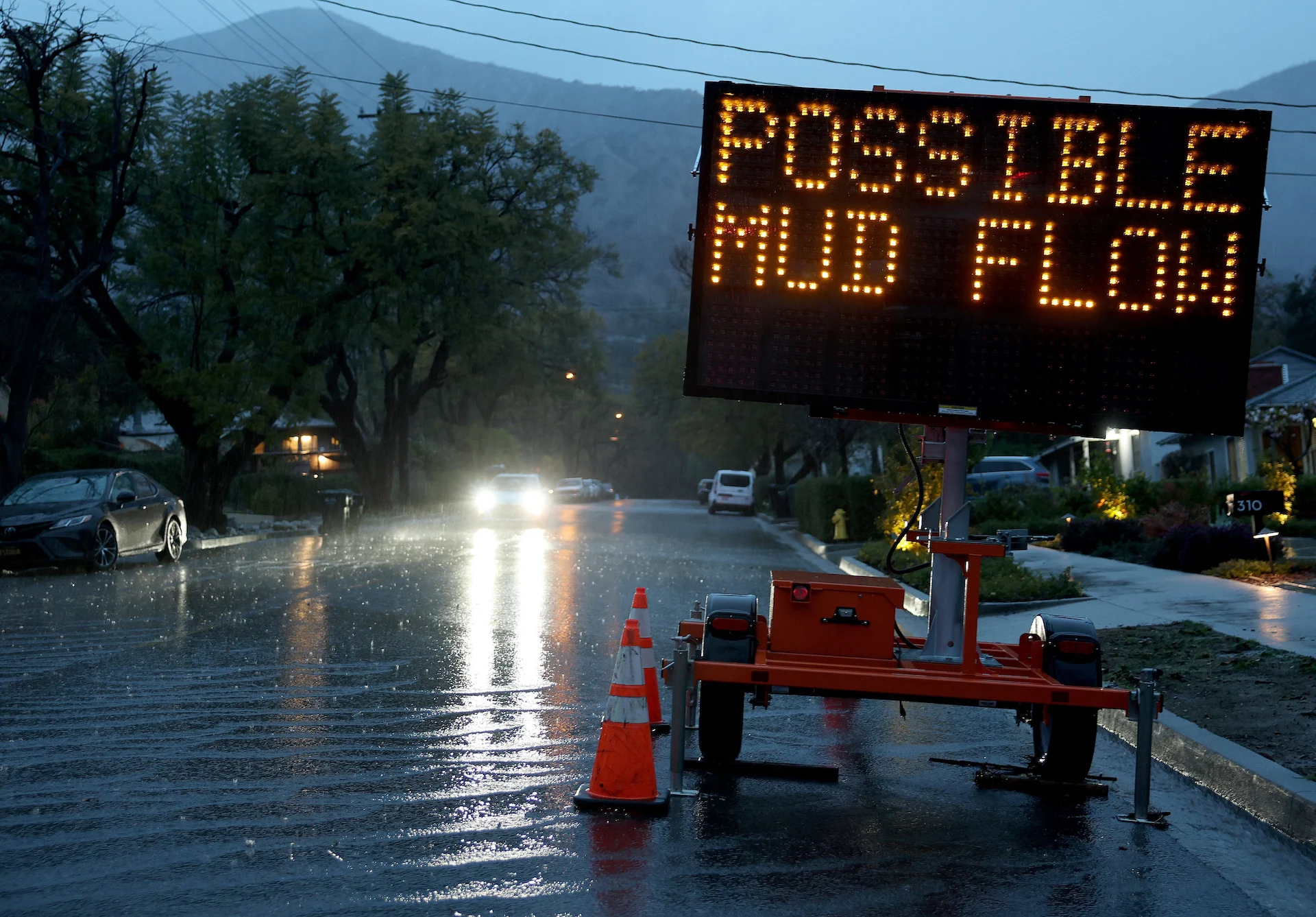 PHOTOS: Southern California hit by floods and mudslides - The Weather ...