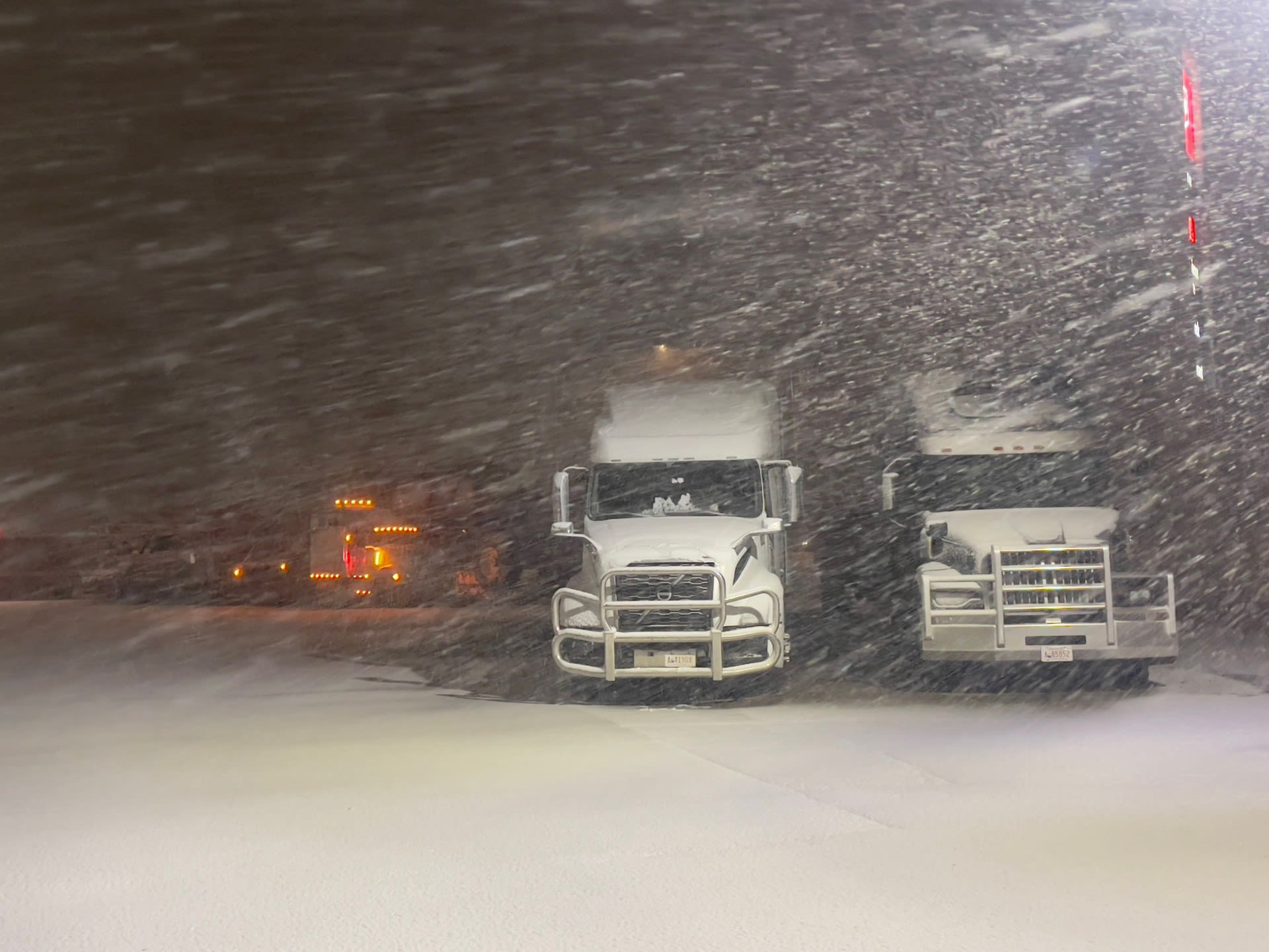 Spring storm wreaks havoc on the Prairies, prompting travel delays ...