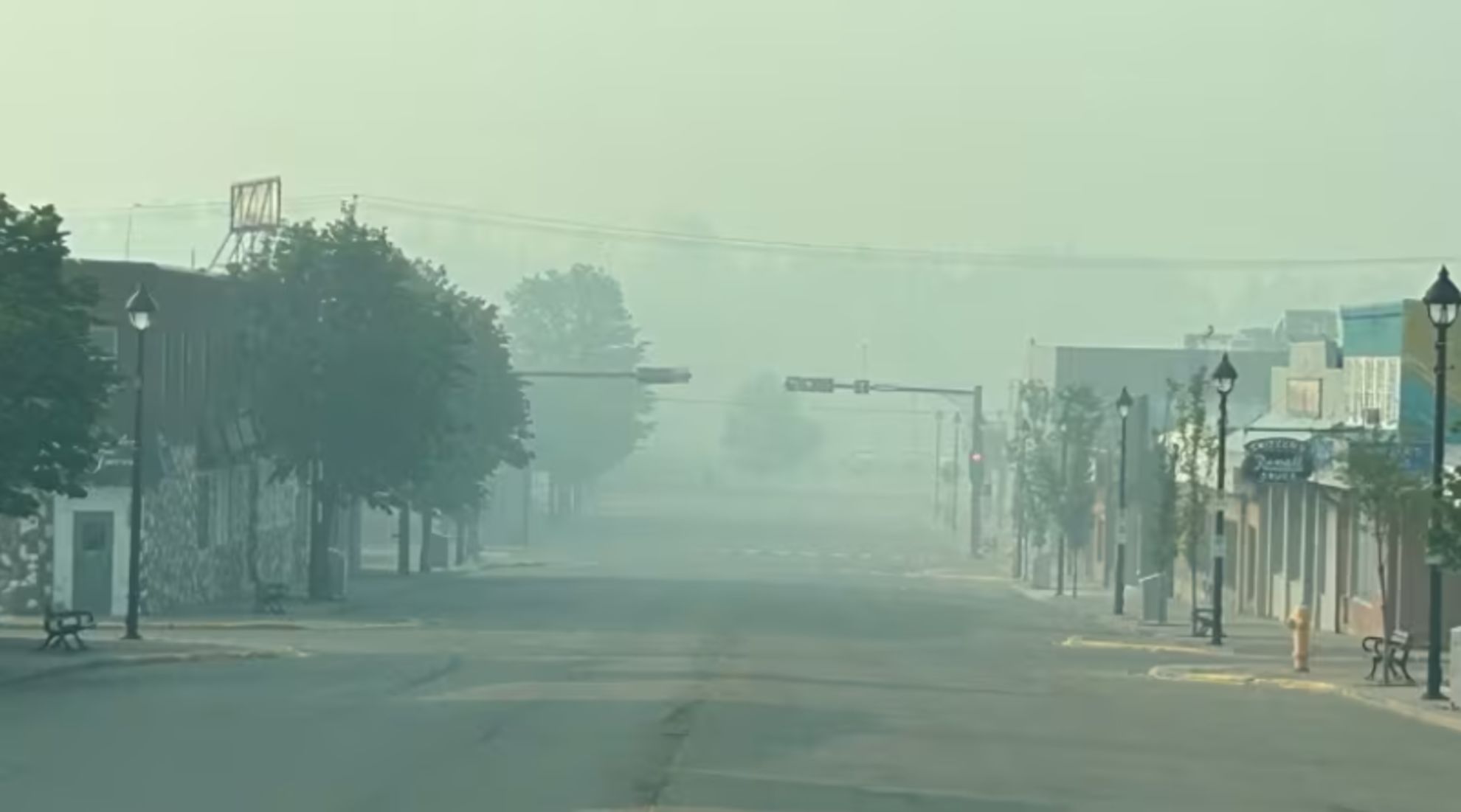 Wildfire evacuation orders lifting for Edson, Alta., and Yellowhead ...