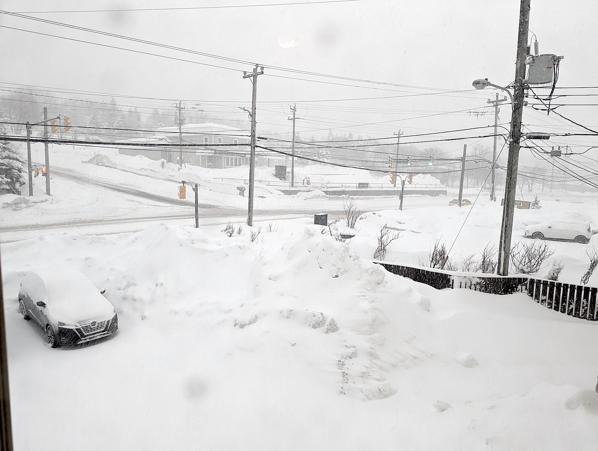 Heavy, blowing snow makes for hazardous conditions in Newfoundland ...
