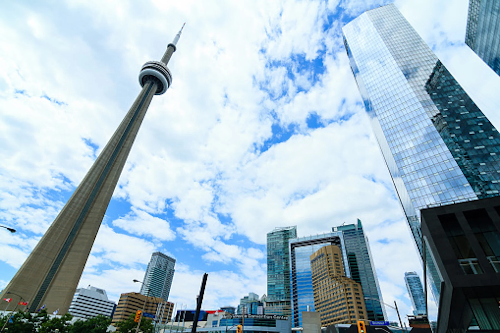 Summer-like heat pushes Toronto into Canada's 2025 30-degree club - The ...