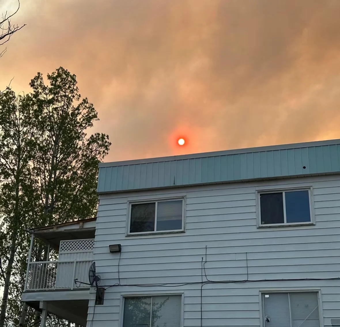 Thousands ordered to evacuate Fort Nelson, B.C., due to wildfire - The ...