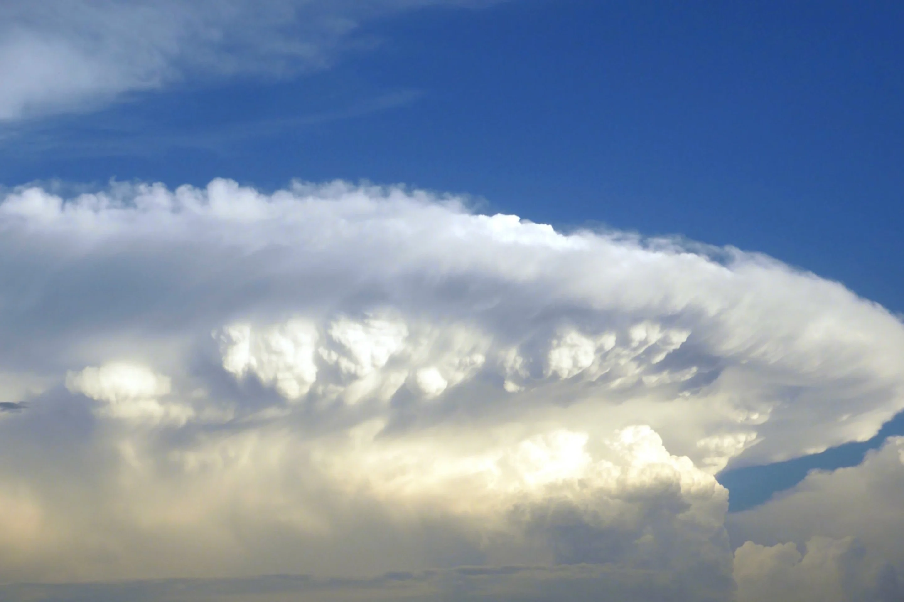 Scud clouds are scary tornado lookalikes – how to tell them apart - The ...