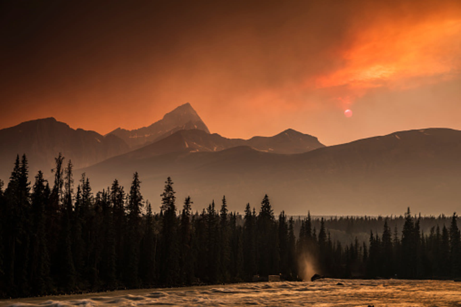 Alberta ramps up wildfire response with $160 million record funding ...