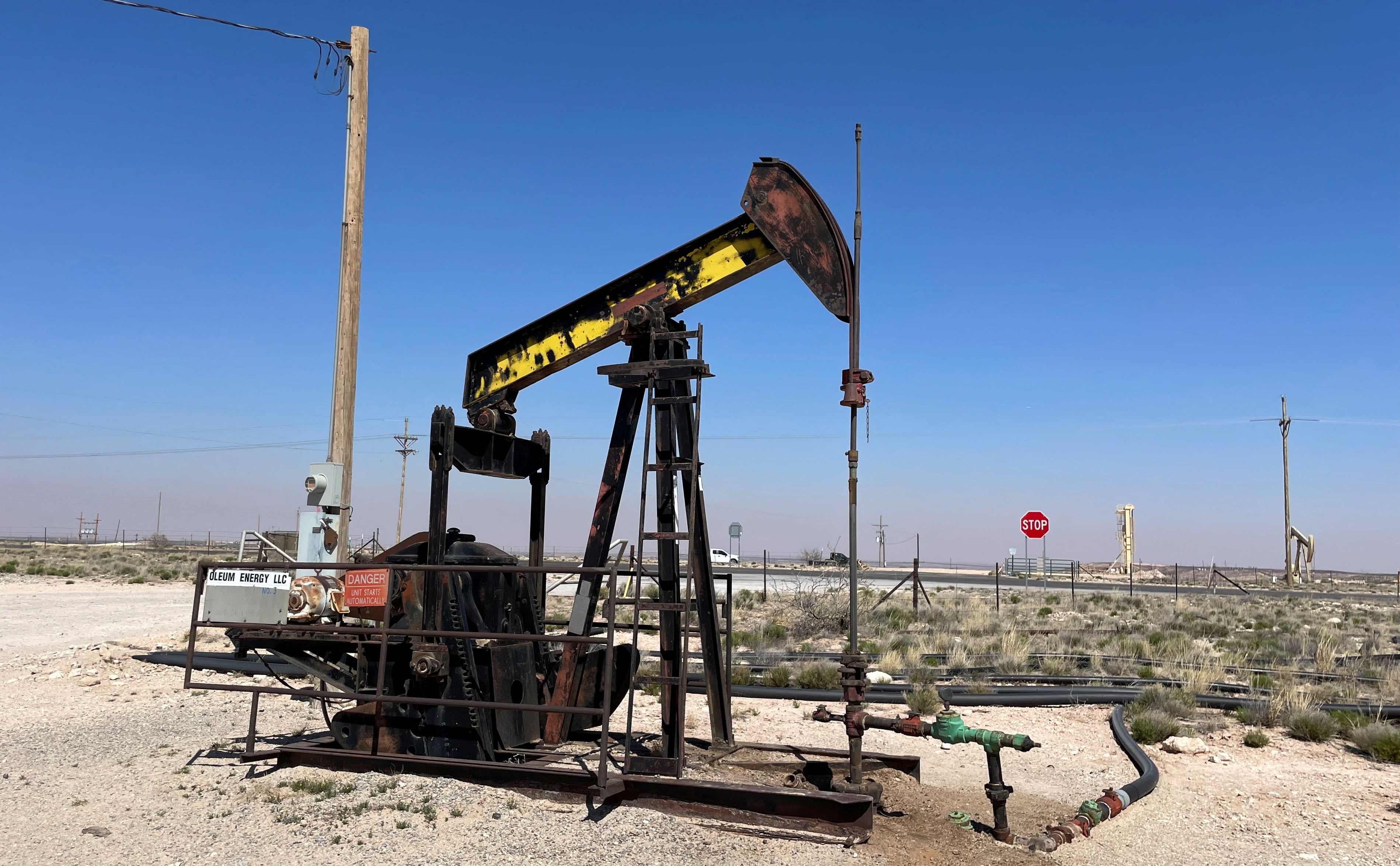 Methane hunters tap new technology to police U.S. greenhouse emissions ...