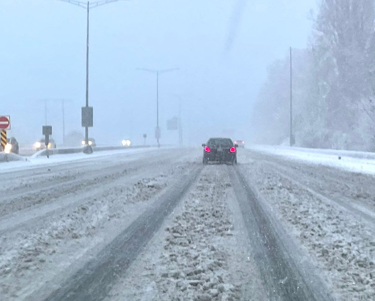 PHOTOS: Traffic chaos ensues in B.C. following bout of heavy snow - The ...