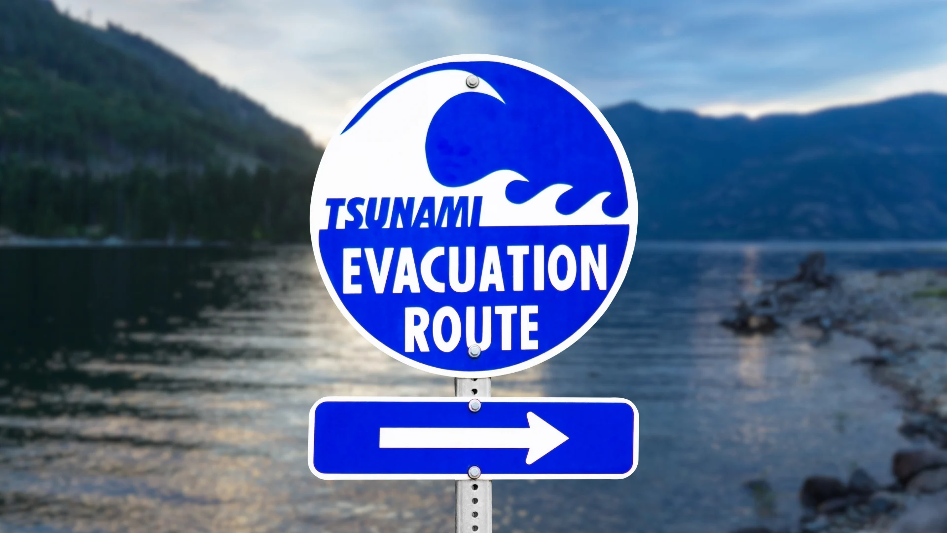 What is a tsunami? How these powerful waves spell coastal danger - The ...