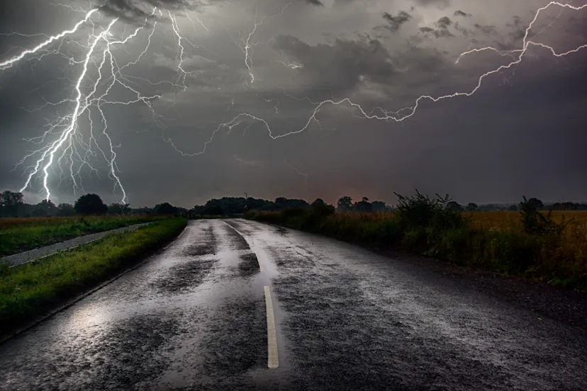 Tomorrow's Weather Toronto (May 26): Thunderstorms Then Clear Skies ...