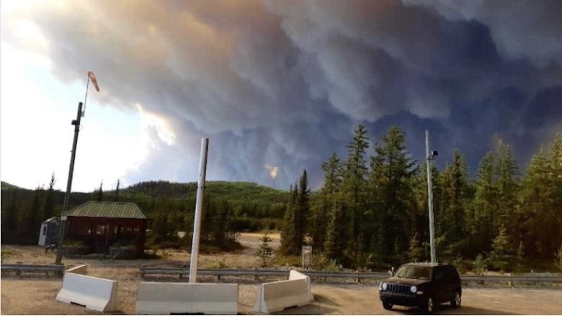 Sept-Îles, Que., lifts evacuation order, thousands set to return home ...