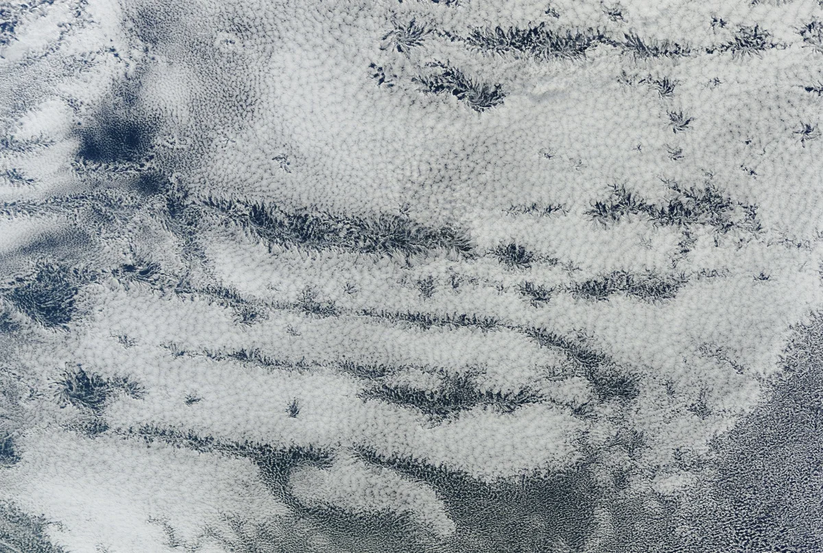 Heads up! These six special clouds linger in our skies every day - The Weather Network