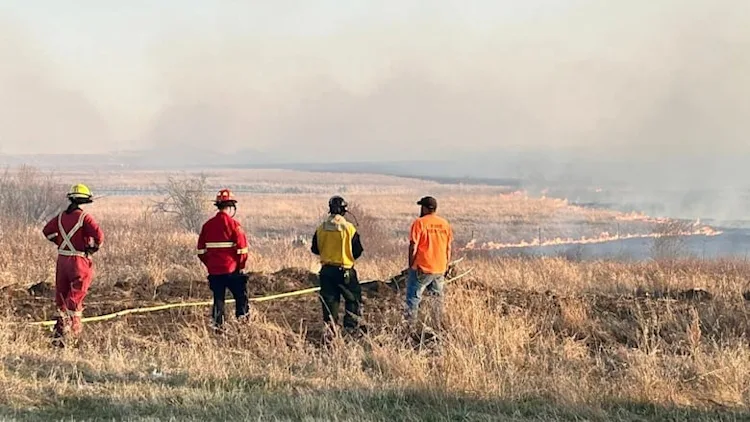 Mandatory evacuation order expands as Redwater wildfire flares - The ...