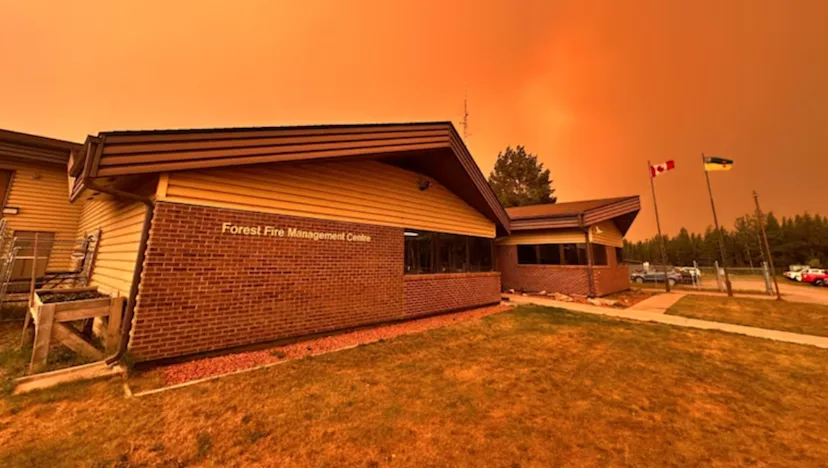 Fire near Sandy Lake First Nation a 'sleeping giant' as evacuation ...