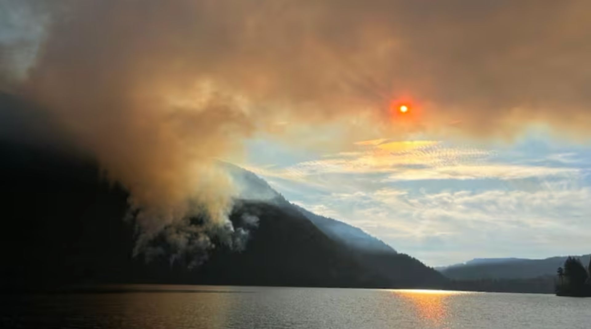 Some evacuees near Wesley Ridge wildfire on Vancouver Island expected ...