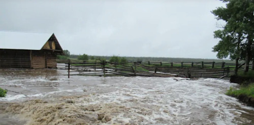 B.C. communities cut off as Chilcotin River flooding washes out roads ...