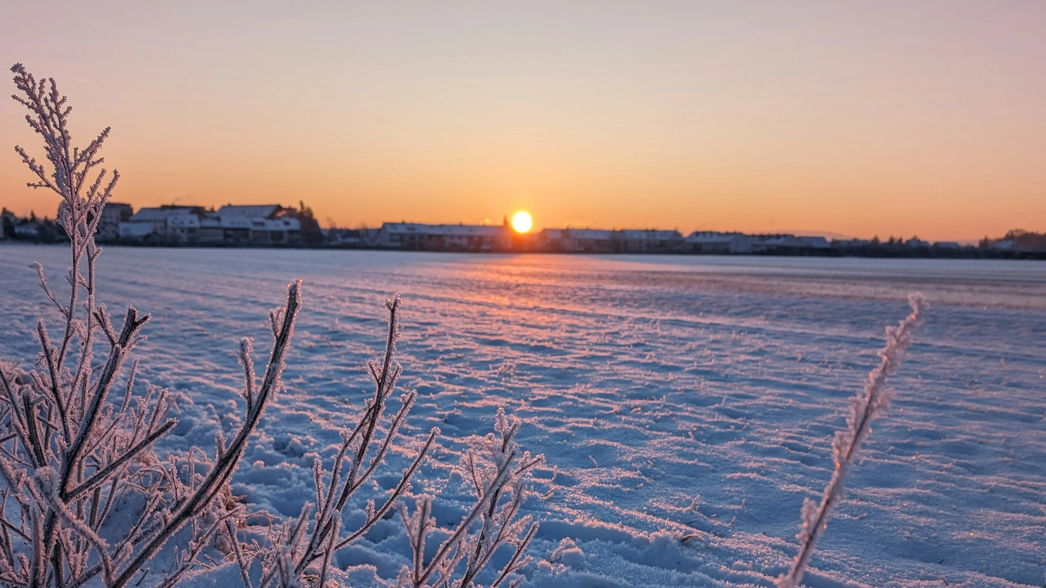 Why do frigid mornings keep getting colder after sunrise? - The Weather ...