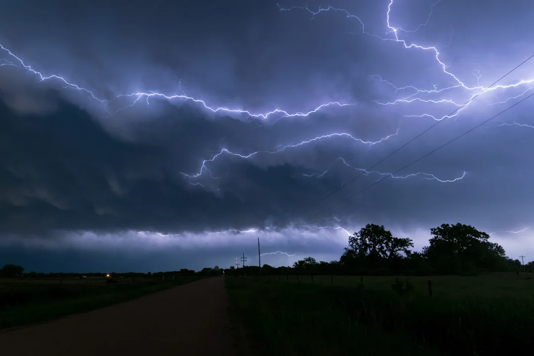 Tomorrow's Weather Calgary (May 28): Thunderstorms & Warm Temps Near 28 ...