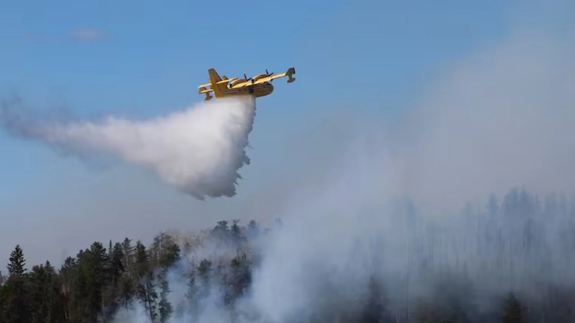 Wildfires in Fort Frances, Sioux Lookout Ont., force evacuation and ...