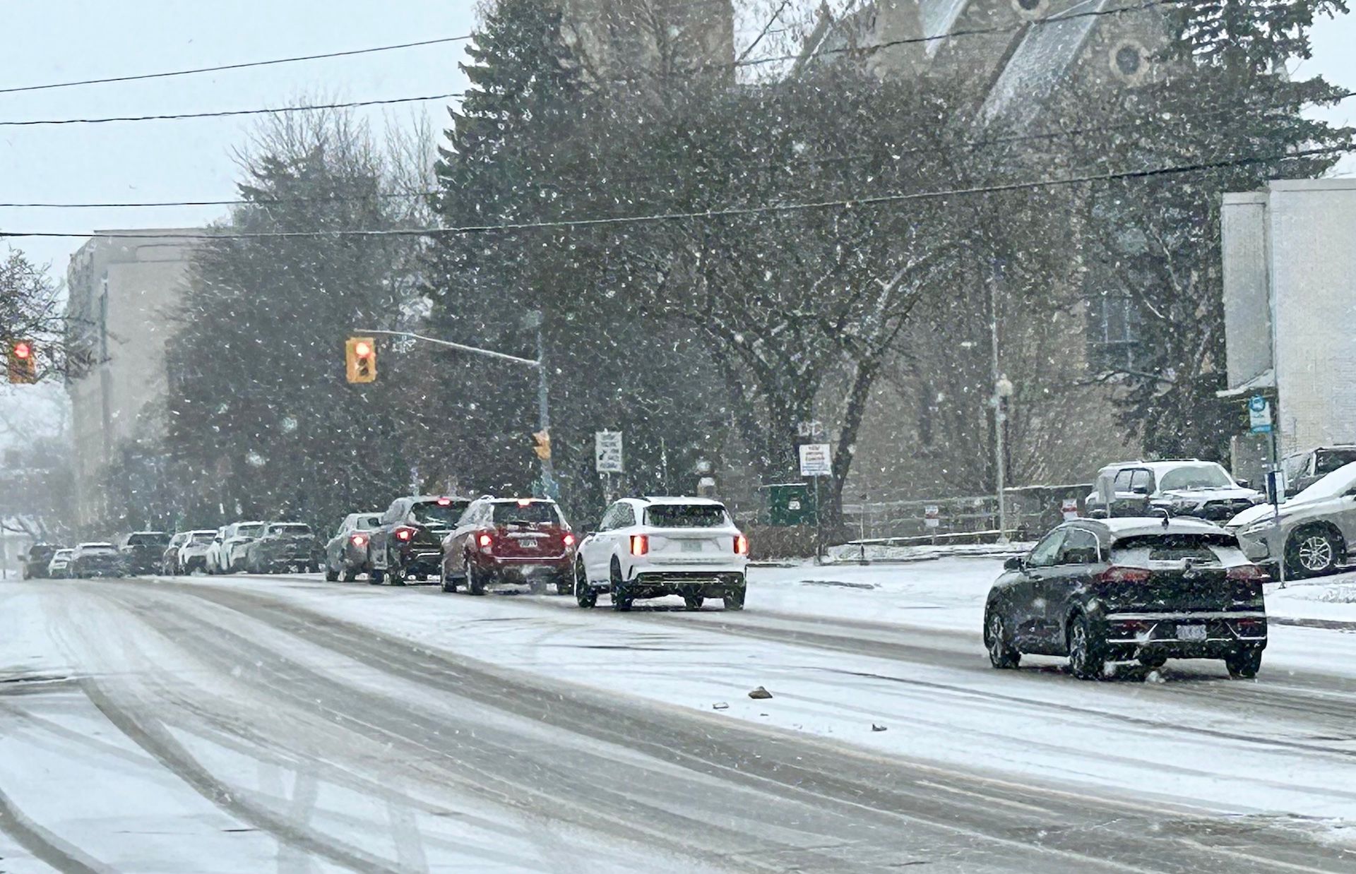 Fresh burst of spring snow looms in Ontario amid incoming chilly air - The Weather Network