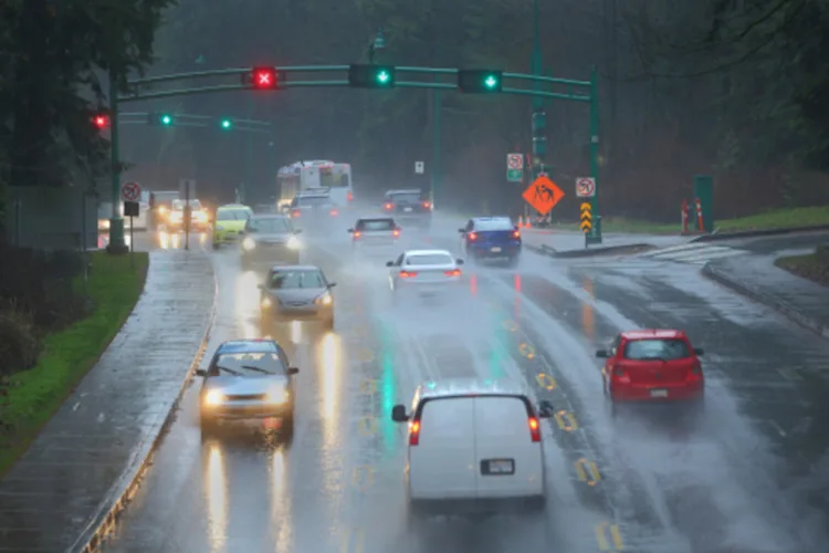 More dangerous than snow: Why driving in the rain can be a bigger ...