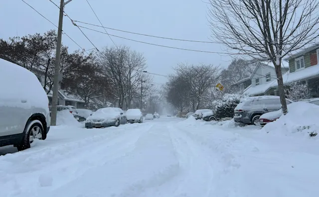 Major snowstorm causes travel chaos in southern Ontario - The Weather ...