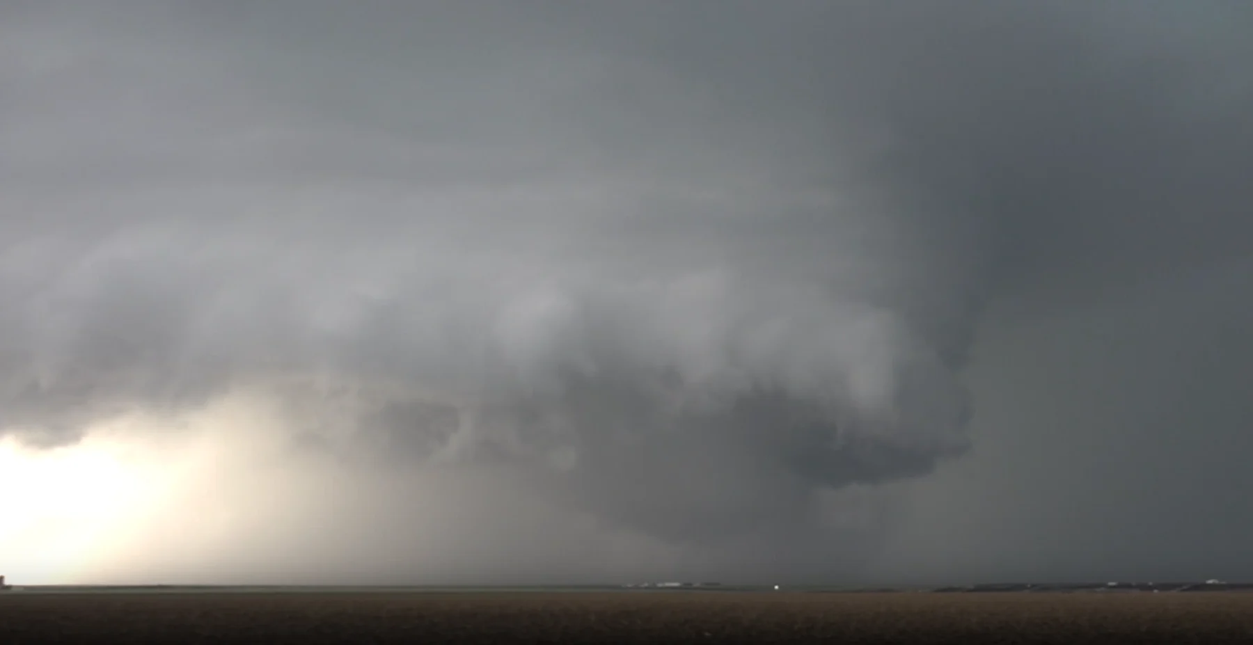 Voici les nuages à surveiller lors d’un orage. - MétéoMédia