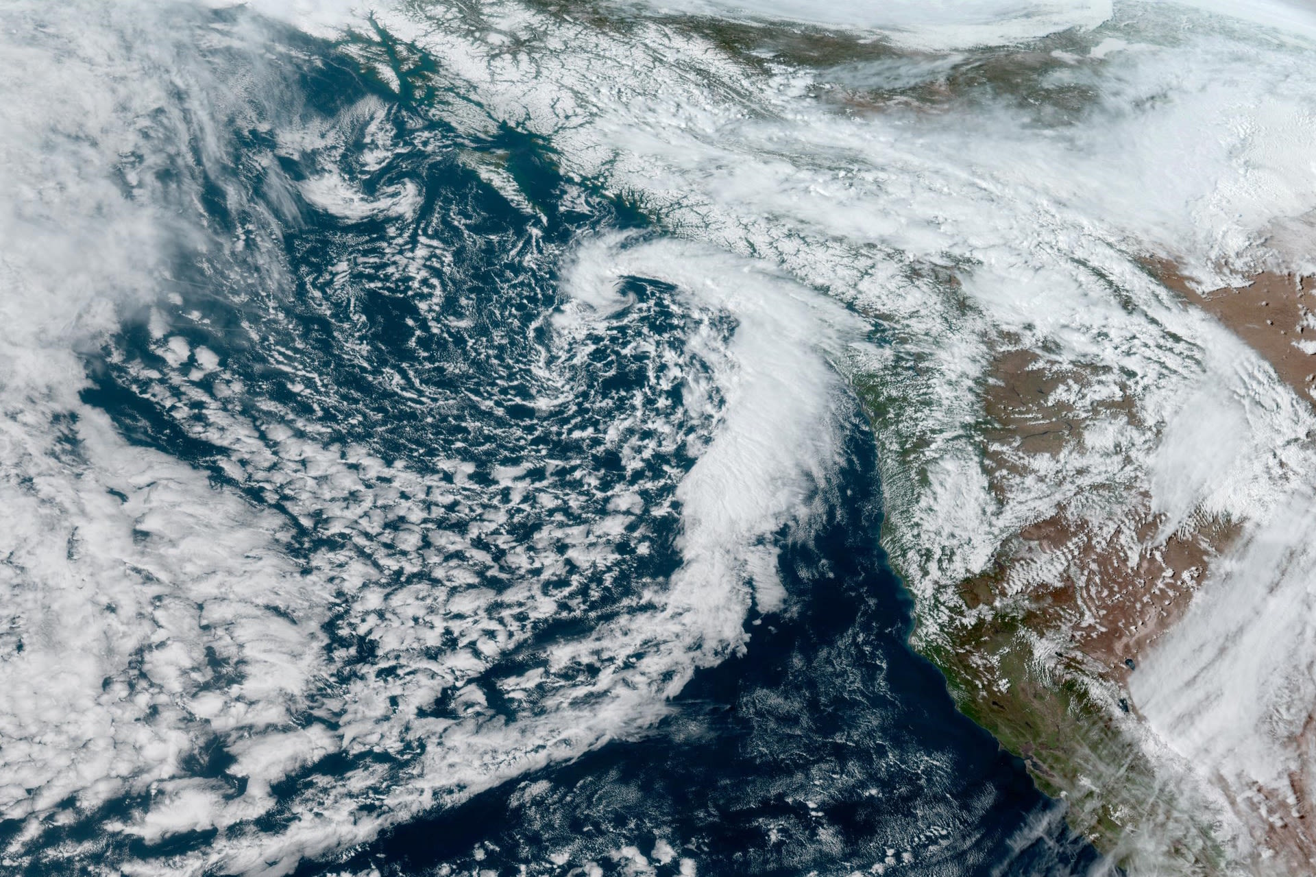 B.C. cautiously watching the risk for snowmelt flooding this spring ...