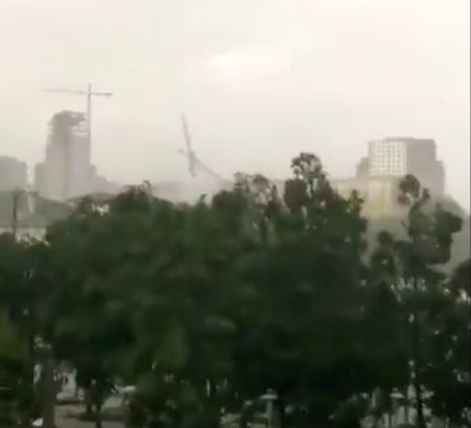 Severe winds cause deadly crane collapse in Dallas - The Weather Network