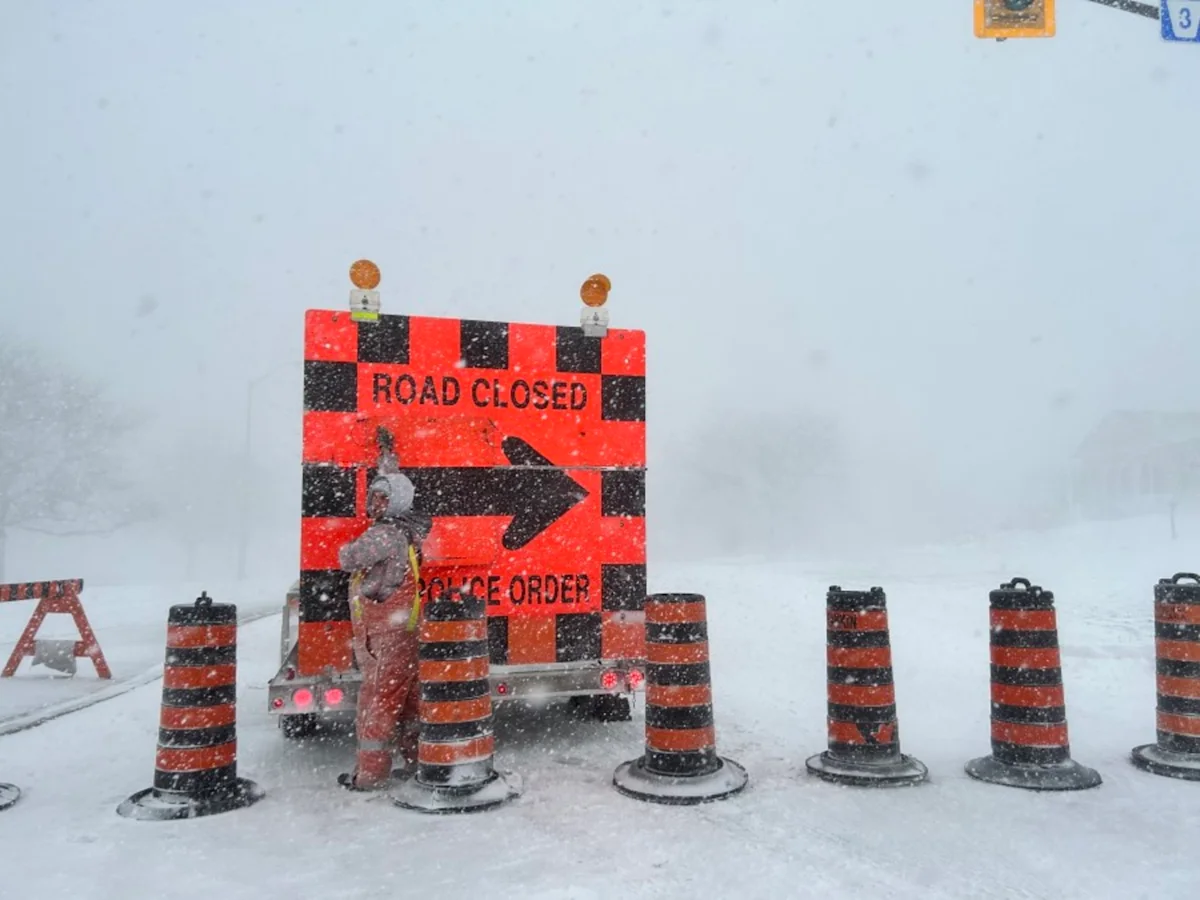 Blizzard warnings expand with heavy snow, 90 km/h wind gusts - The ...
