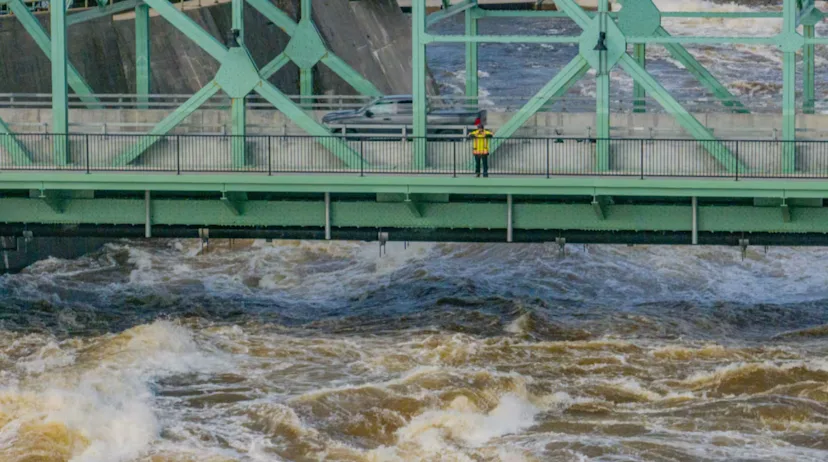 Residents near Ottawa River urged to stock up on supplies: flood risk ...