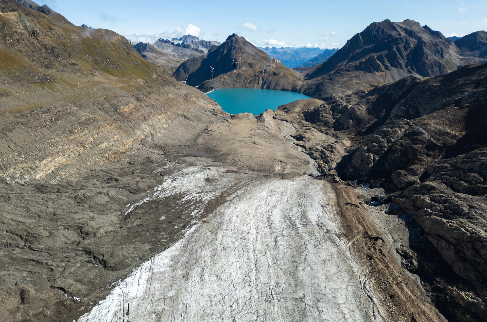 Switzerland's Gries Glacier melting at an alarming pace - The Weather Network