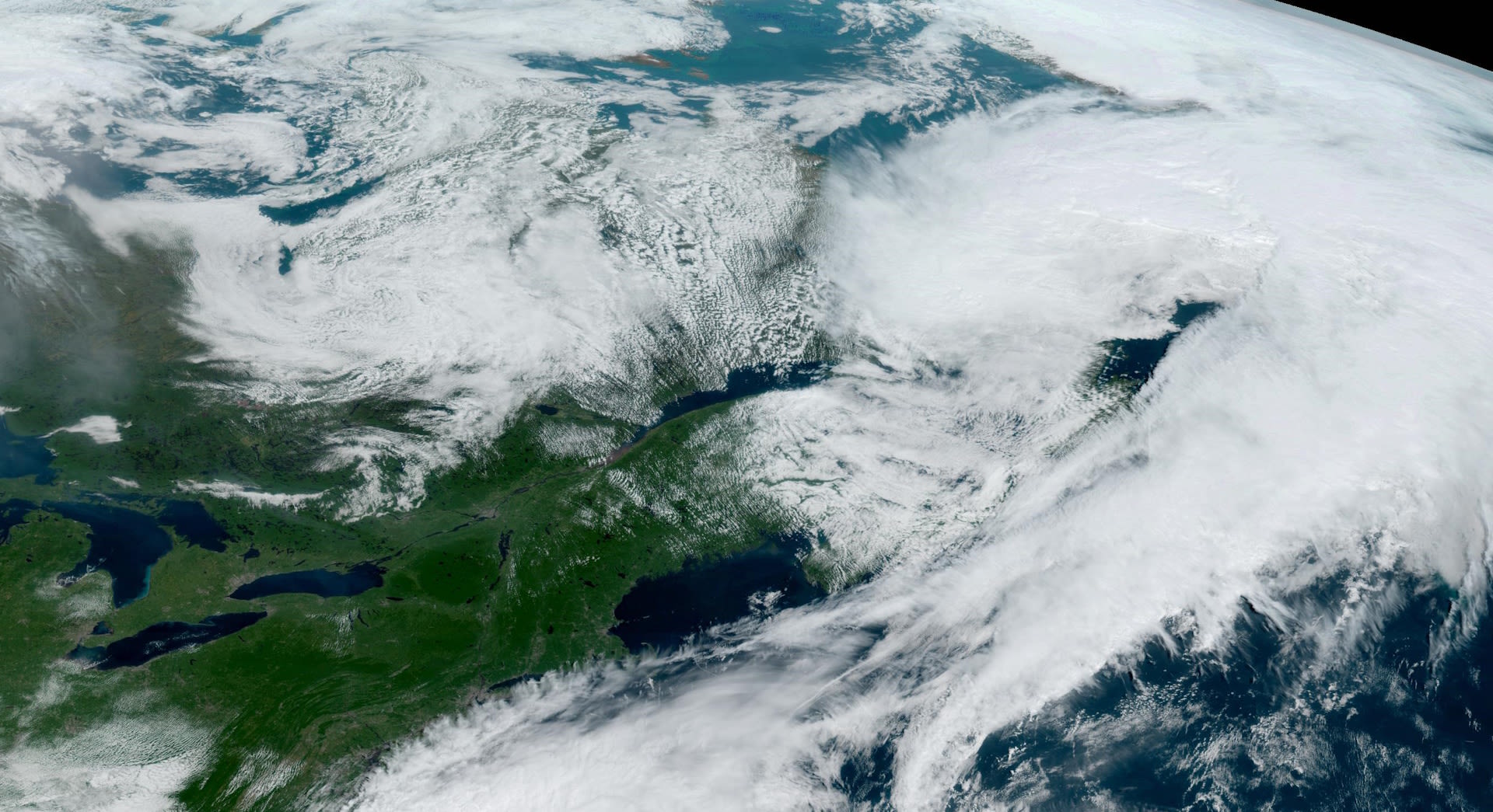 Bye, August! Season's first snow dusts roads as fall creeps closer ...
