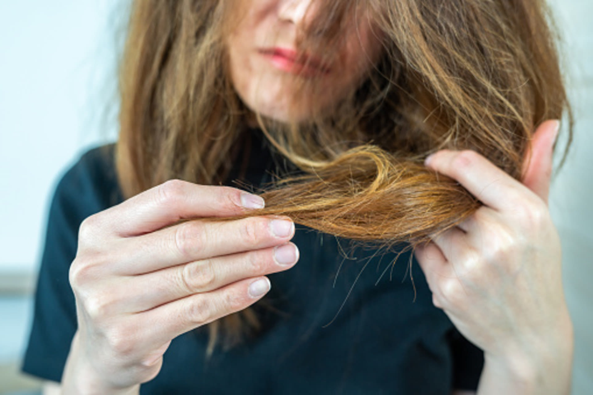 Make these simple routine changes to prevent dry, brittle hair in ...