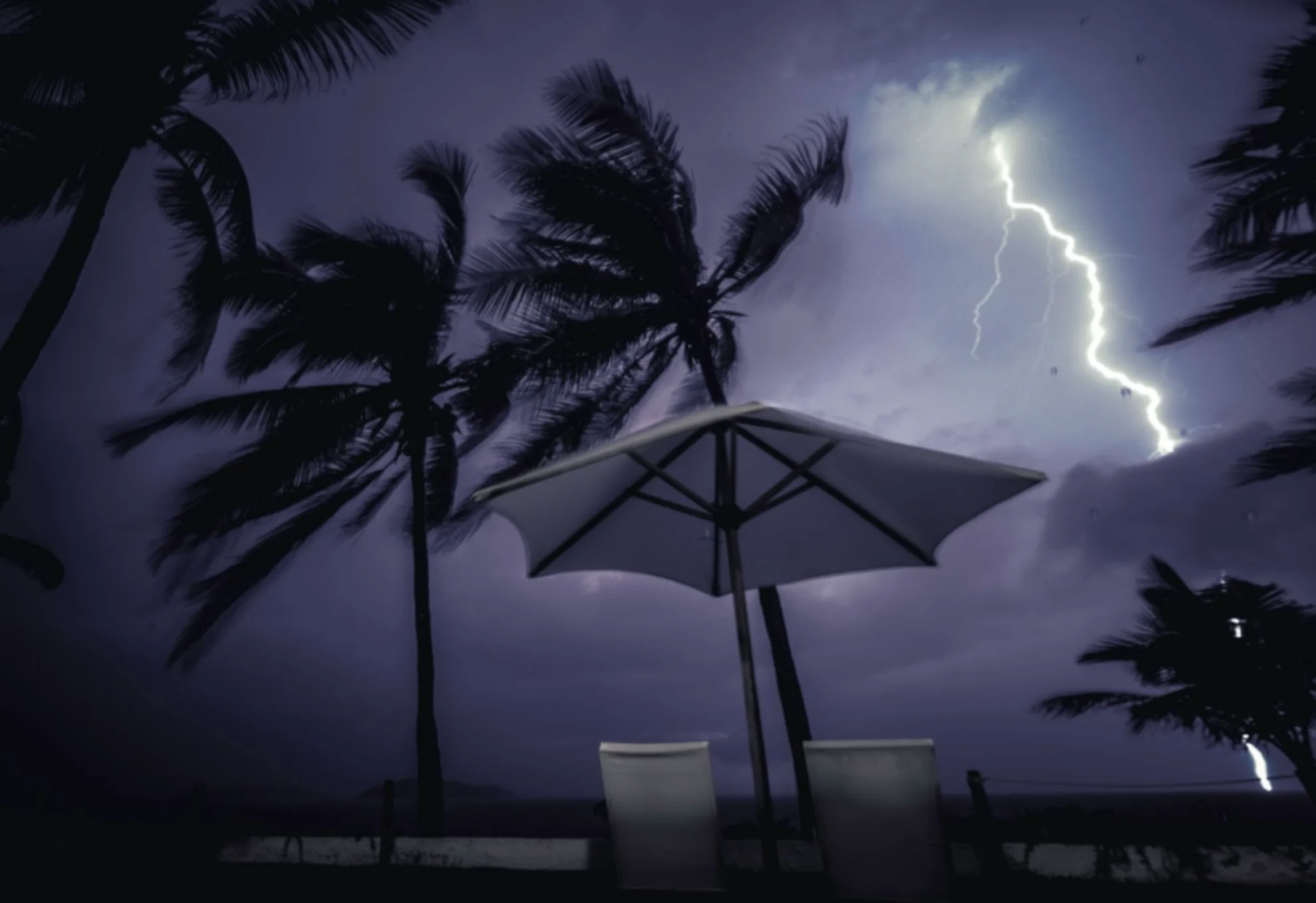 What really happens inside you when you're hit by lightning? - The ...