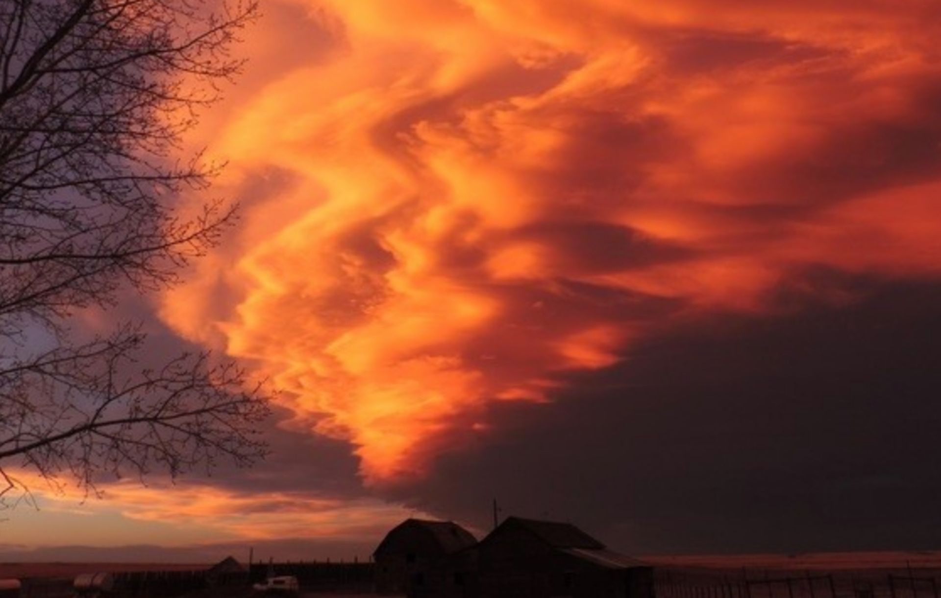 Deadly differences: The 'Snow Eater' vs the 'Devil Winds' - The Weather ...