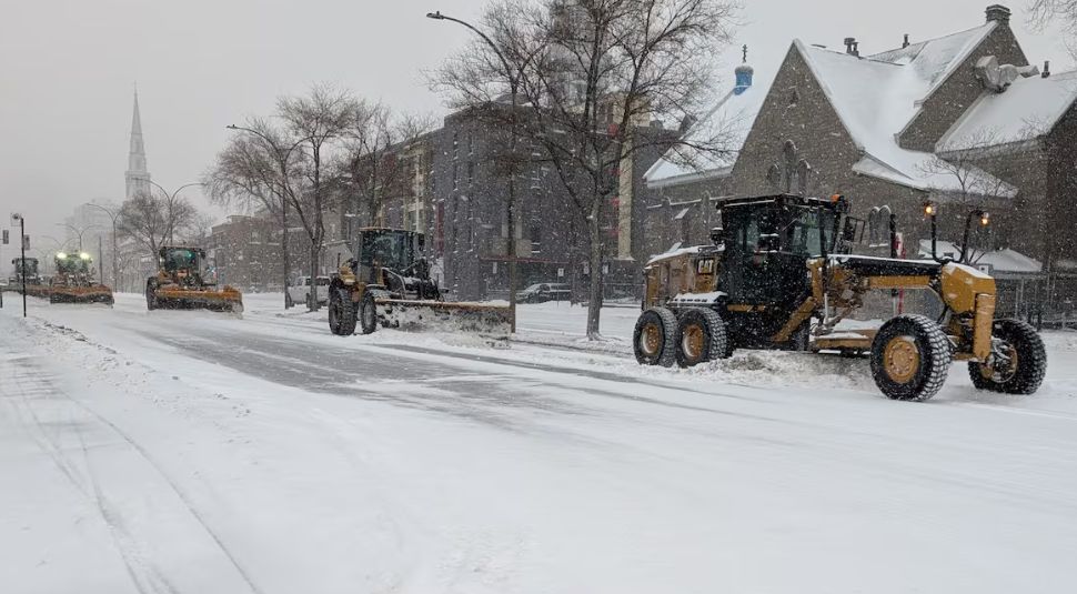 Montreal under snowfall warning as power restored — for most - The ...