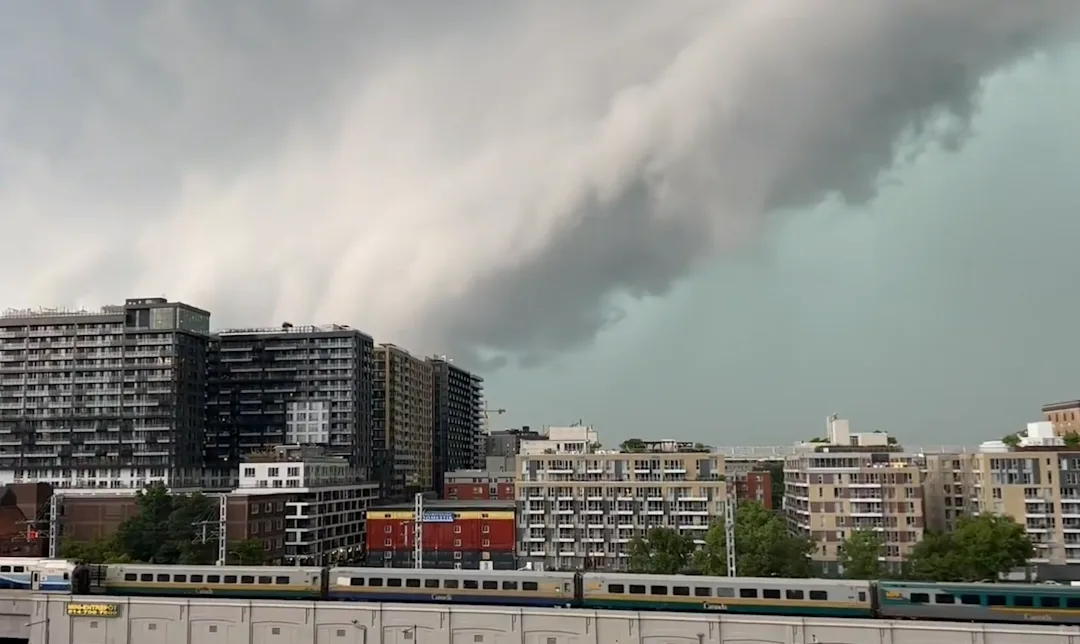PHOTOS: Quebec cleans up after storms bring tornado, torrential rain ...