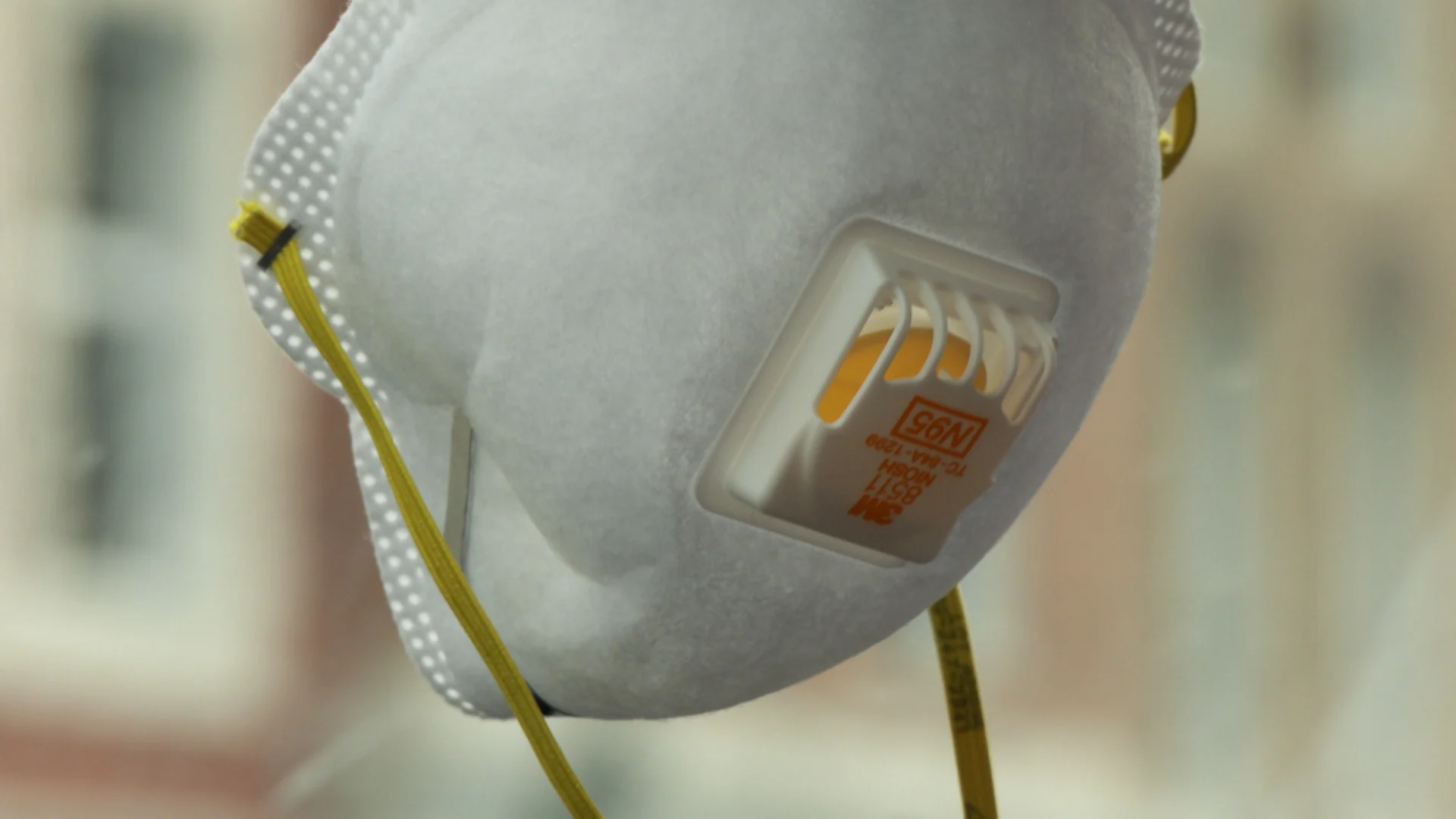 Best practices to keep yourself safe from wildfire smoke - The Weather ...