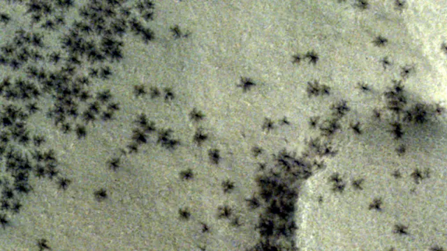 Bizarre alien 'spiders' spotted in 'Inca City' formation on Mars - The ...