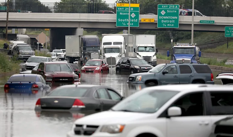 Something weird and worrying is happening with rain, study finds - The ...