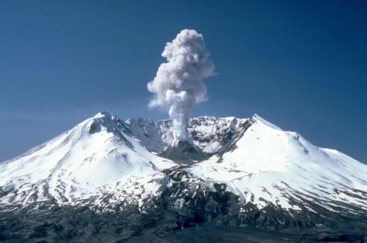 Mount St. Helens eruption caused the worst landslide in world history ...
